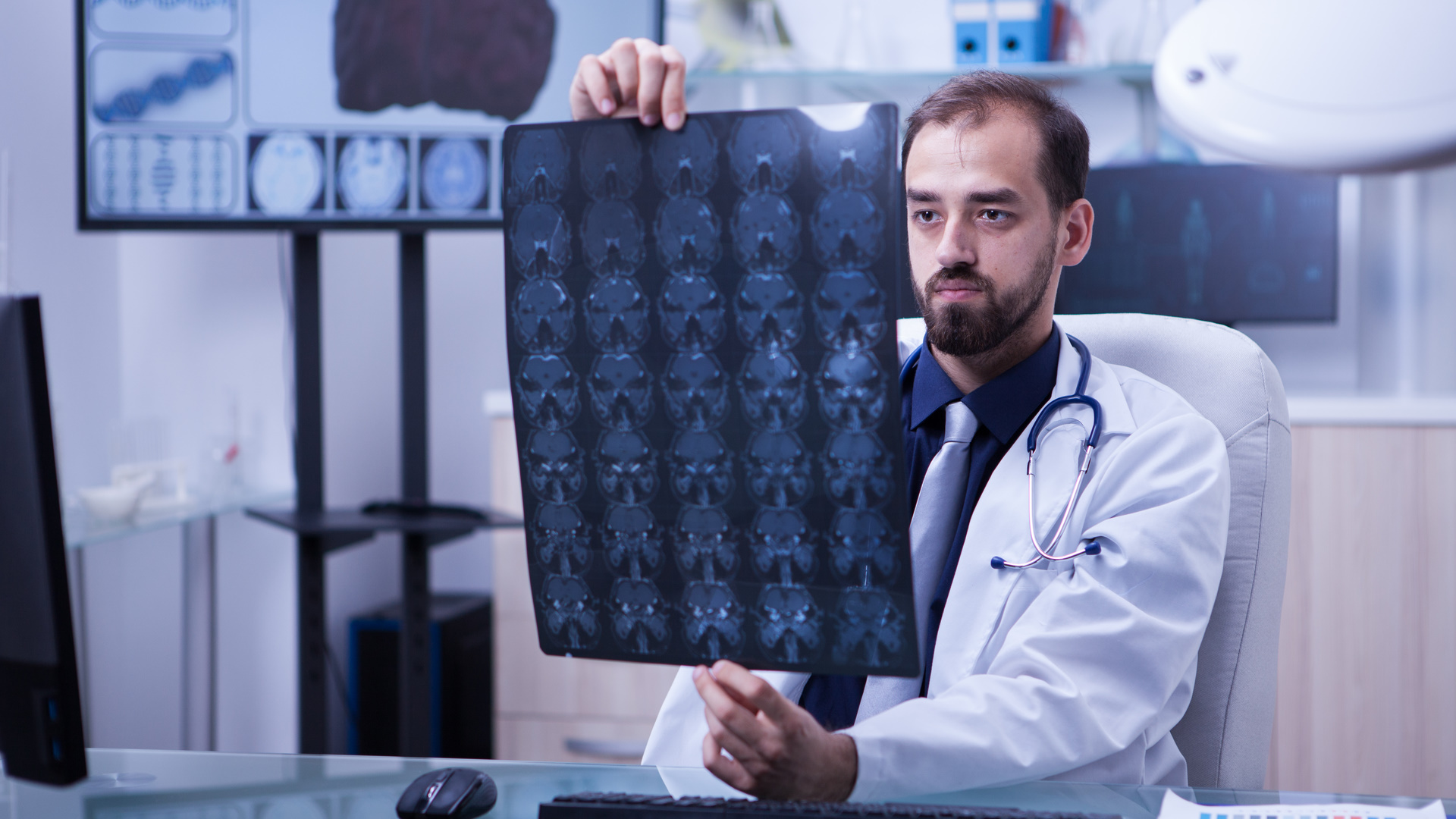 A Comprehensive Guide to Neurosurgery | HCG Hospitals